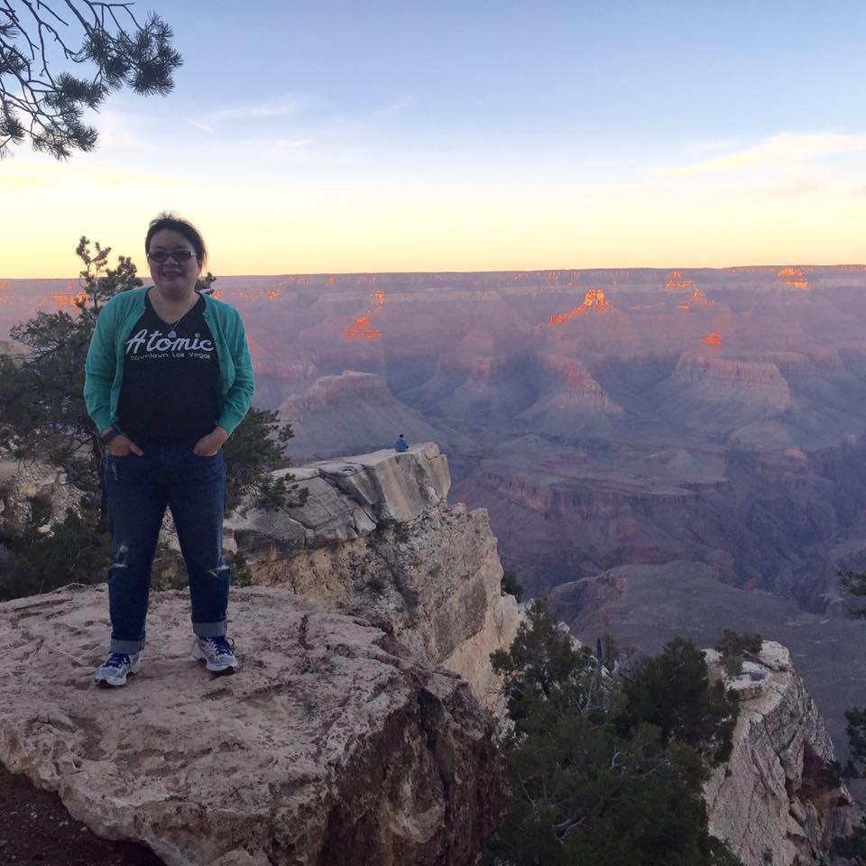 Bernie Sanders Supporters Using #GirlIGuessImWithHer - ATTN: