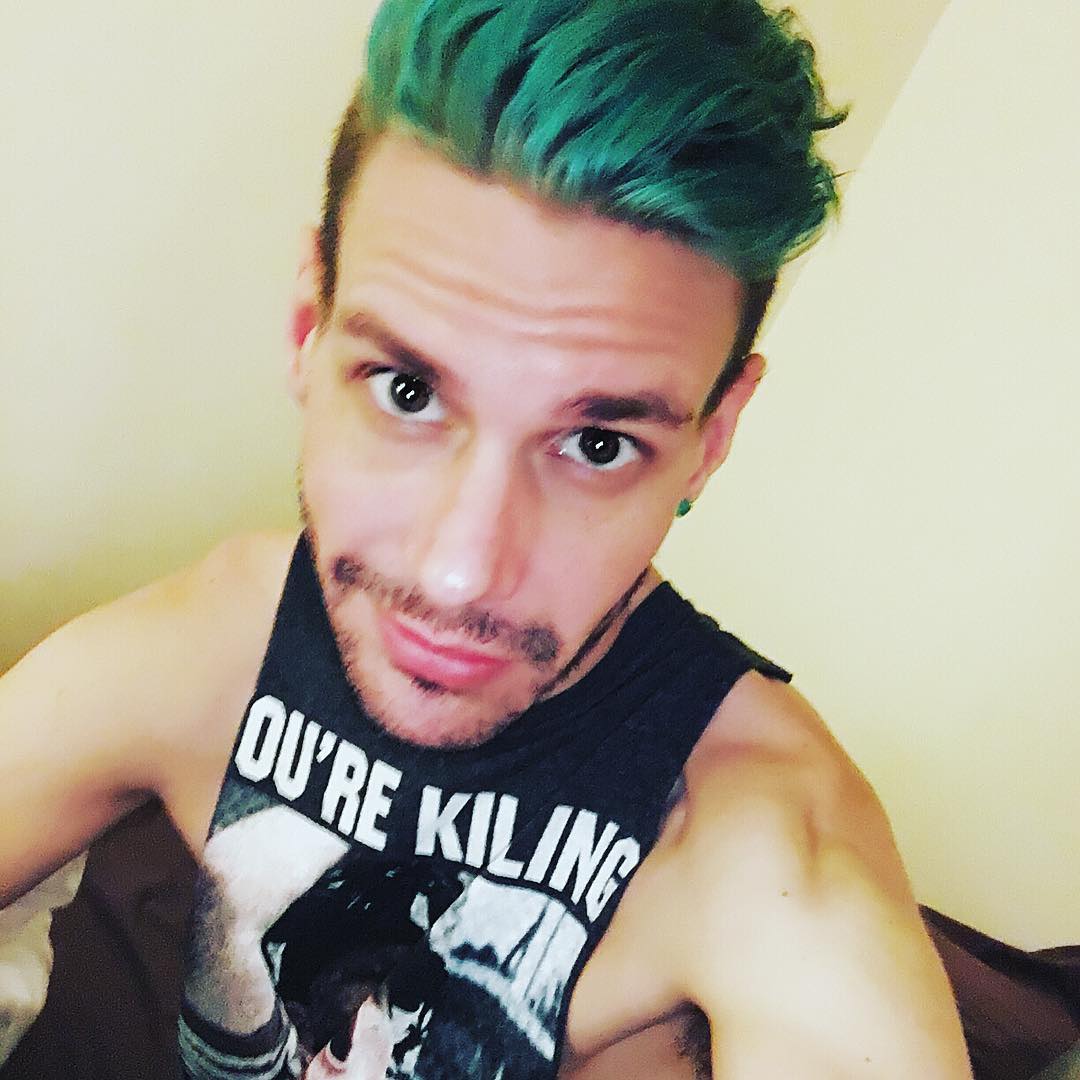 LGBT Millennials' Advice on Coming out Later in Life - ATTN: