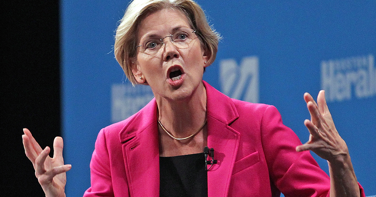Elizabeth Warren Sends Strong Message to Donald Trump - ATTN: